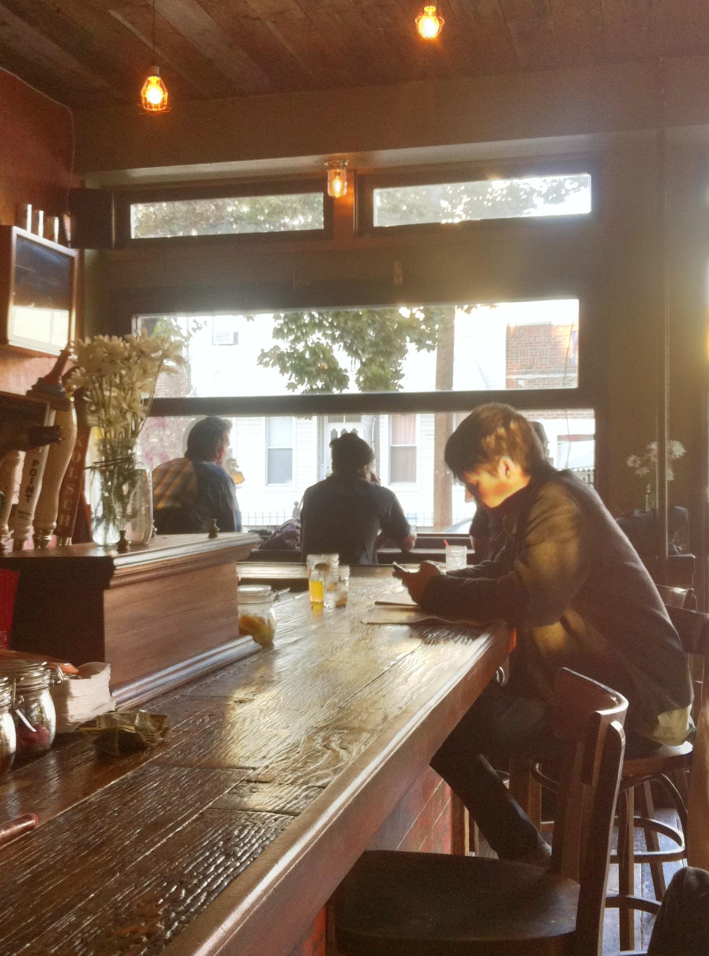 Lookin' for love in all the right places: 8 great first date bars